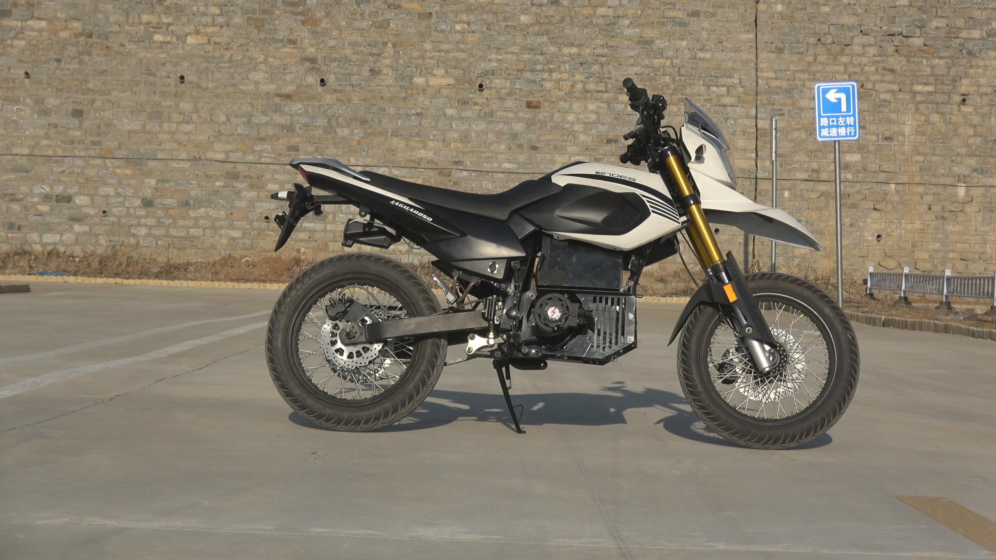 Асинхронные двигатели серии denzel DA-90-4